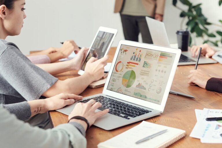 Eight best practice tips for HR software | Vero HR